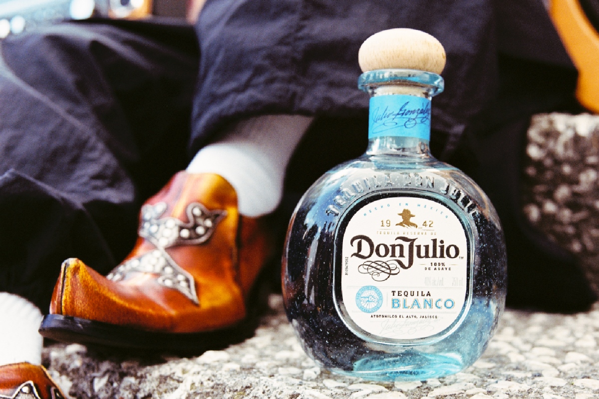 Conoce la Nueva Campaña "Por Amor" de Tequila Don Julio | Coolture